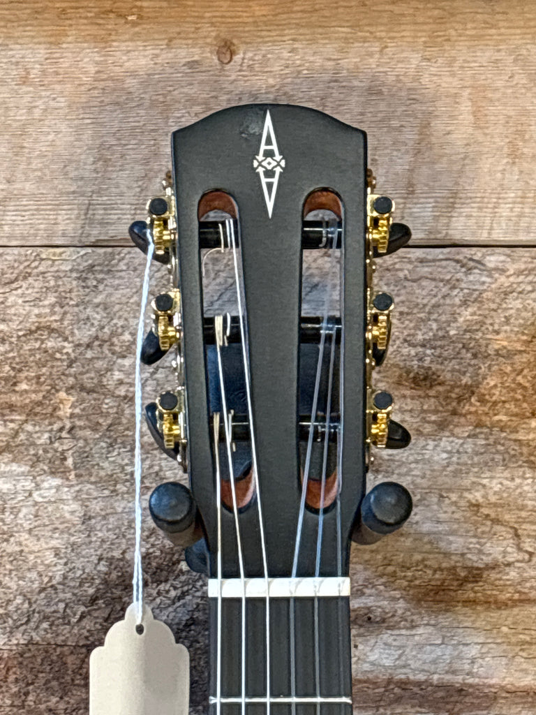 Alvarez RS26N Classical – Starr's Guitars